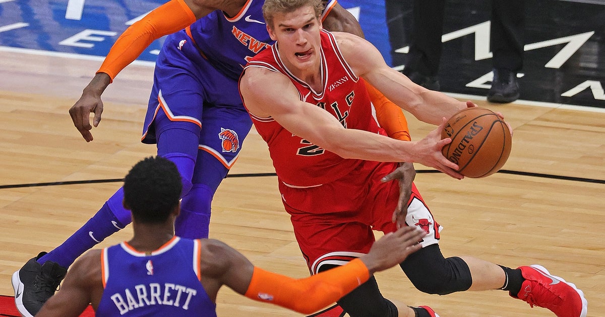 Bulls' Markkanen Out 2-4 Weeks With Sprained Right Shoulder - CBS Chicago