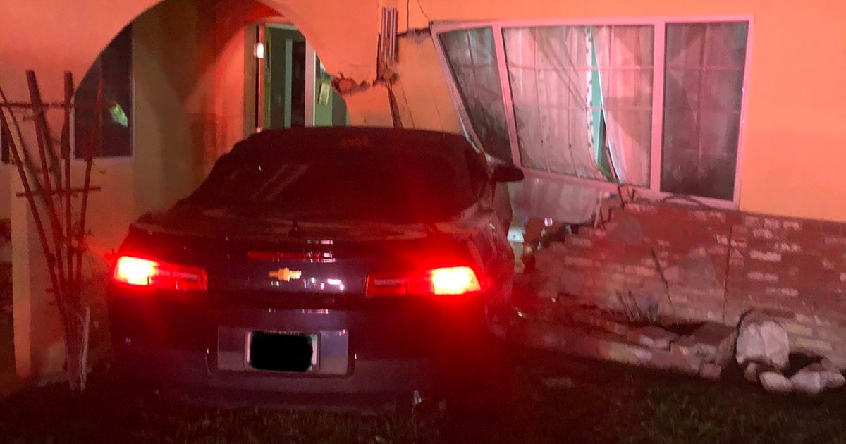 25-Year-Old Arrested On Suspicion Of DUI After Crashing Into Simi ...