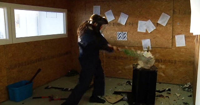 Recreational destruction therapy: Destroying stuff for fun - CBS News
