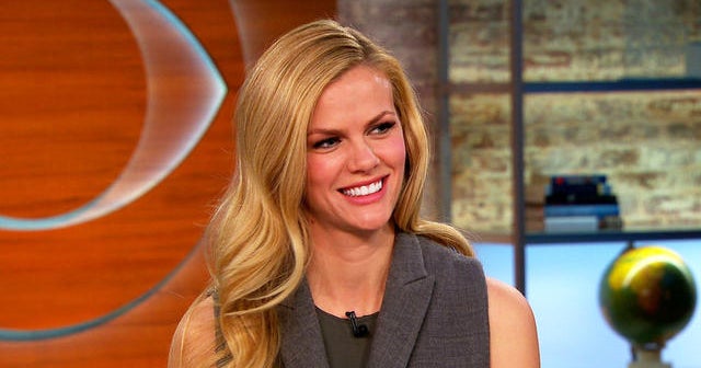Brooklyn Decker: I wasn't a good model - CBS News