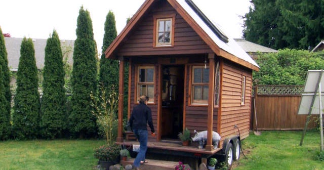 Could you live in a 200-square-foot home? - CBS News
