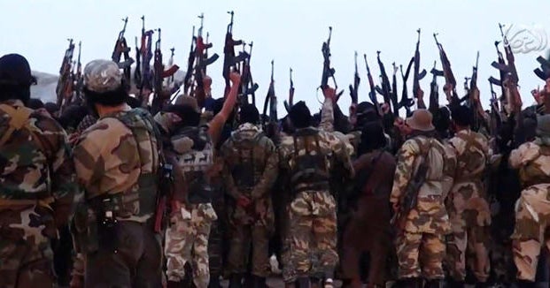 ISIS uses social media to increase Western recruitment - CBS News