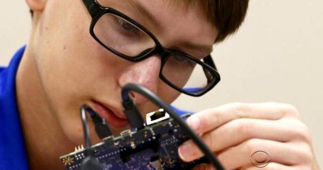 Young Intel inventor stuns with high-tech gadgets - CBS News