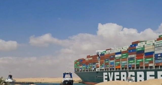 Massive cargo ship blocking Suez Canal "successfully refloated" - CBS News