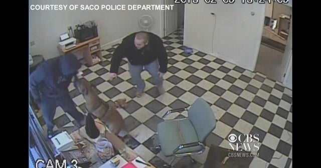 Dog attacks suspect during robbery - CBS News