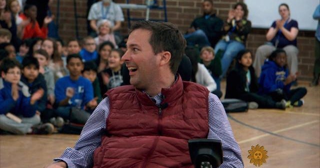 Chris Rosati proves the butterfly effect - CBS News