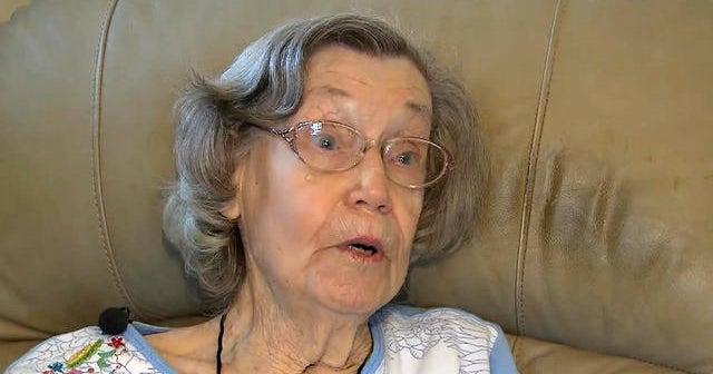104-year-old woman reveals her secret to a long life - CBS News