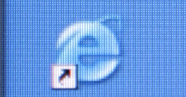RIP Internet Explorer - CBS News