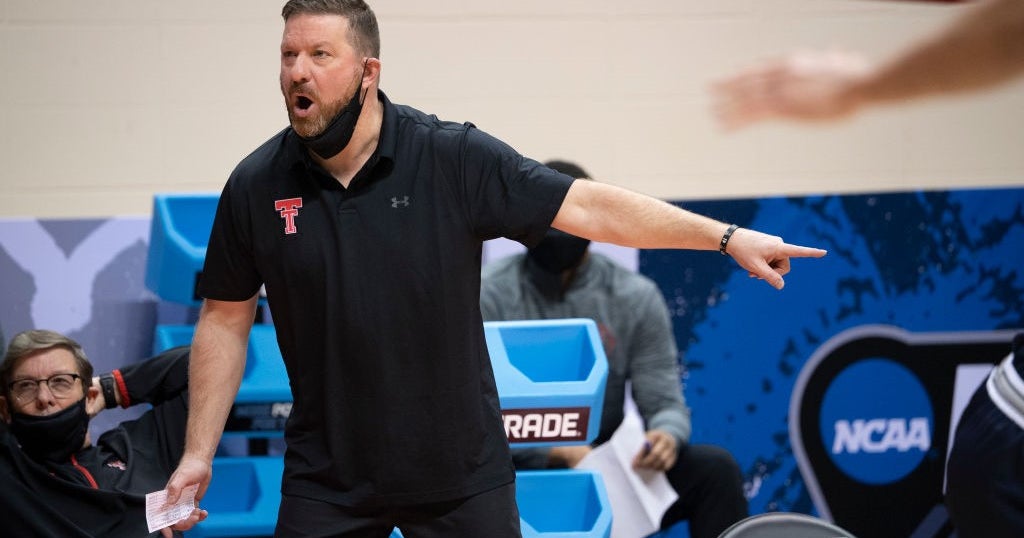 Texas Hires Chris Beard From Texas Tech After Departure Of Shaka Smart ...