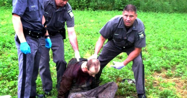 David Sweat reveals escape plot as prison worker goes to court - CBS News
