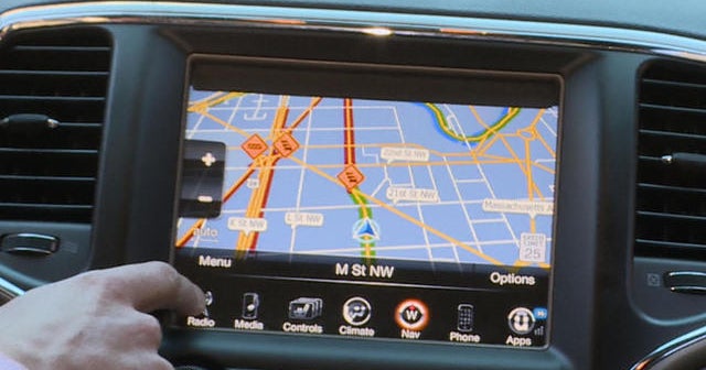 Cybersecurity experts hack and take remote control of SUV - CBS News