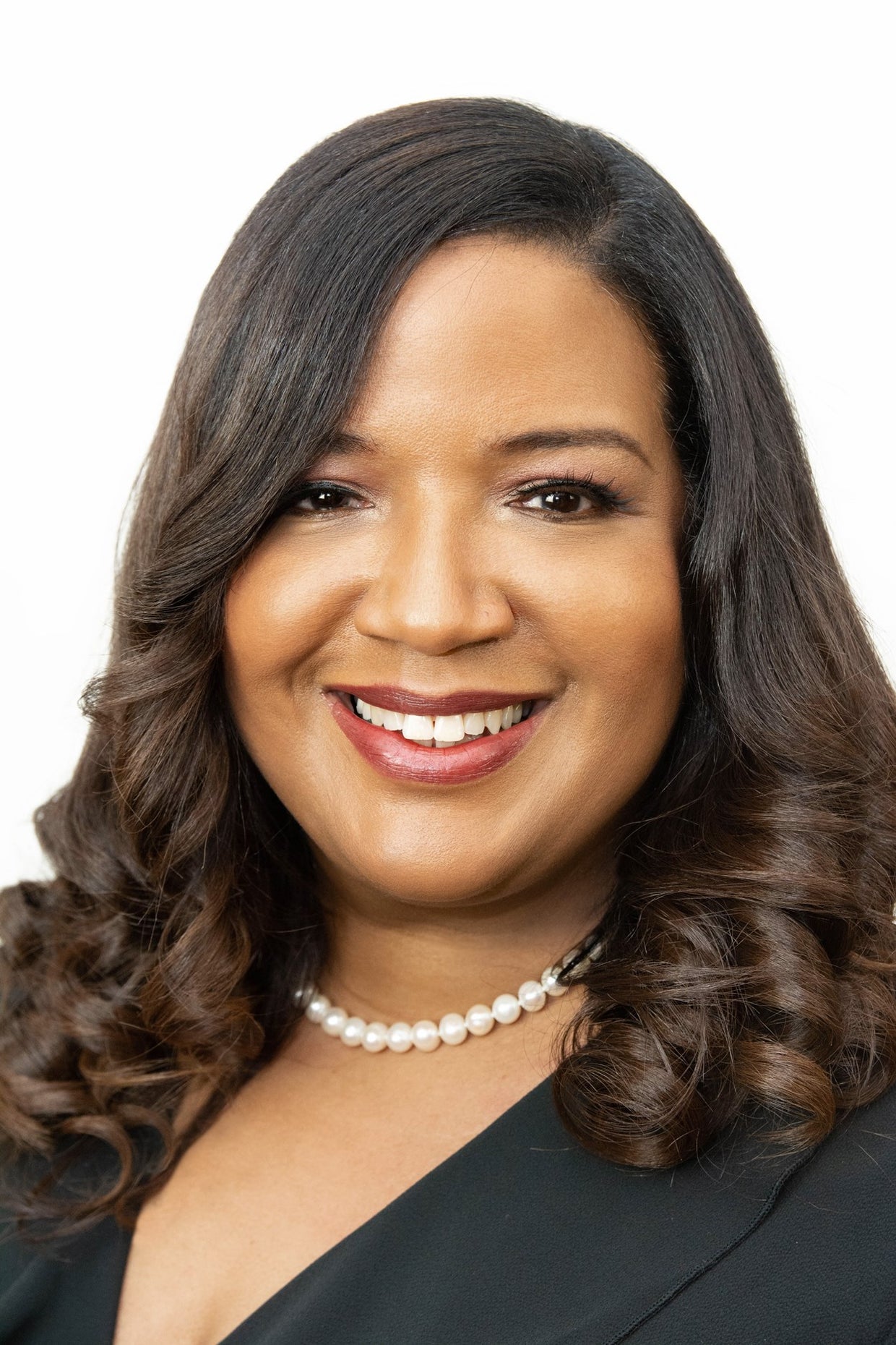 Michelle Nelson Ahead As Flossmoor Elects Woman Mayor For First Time In ...