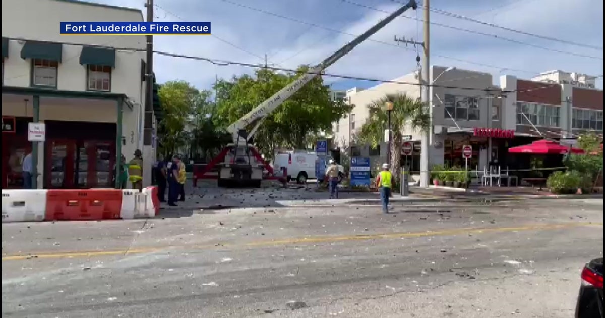 Two Fort Lauderdale Workers Nearly Electrocuted When Crane Hit Power ...