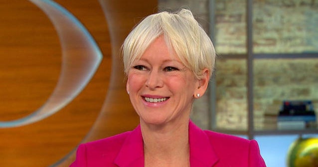 Cosmopolitan editor-in-chief on Clinton's challenge with women voters ...