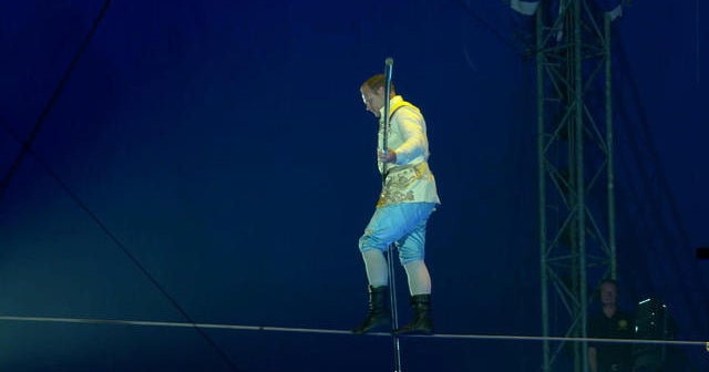 Circus goes on after performers injured in high-wire accident - CBS News