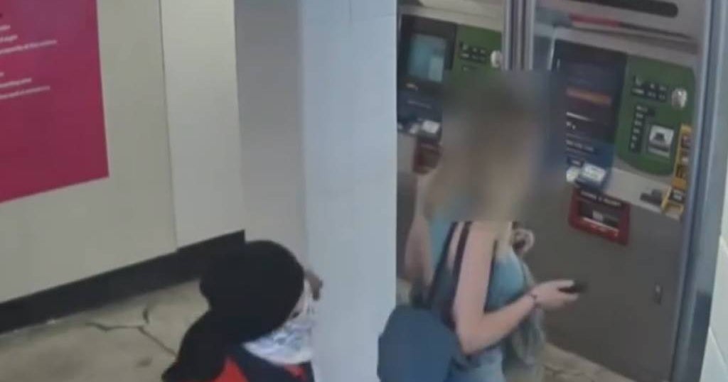 'Give Me Your Bag:' Man Seen On Video Violently Robbed Woman At ...