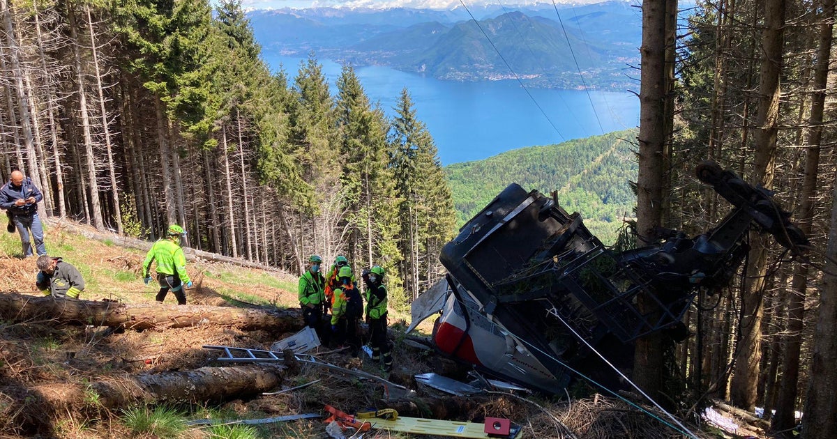At least 14 killed when cable car plummets off mountain in Italy - CBS News