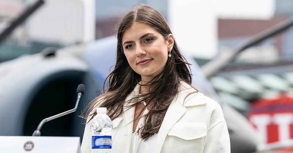 Michaela Kennedy-Cuomo Comes Out As Bisexual - CBS New York