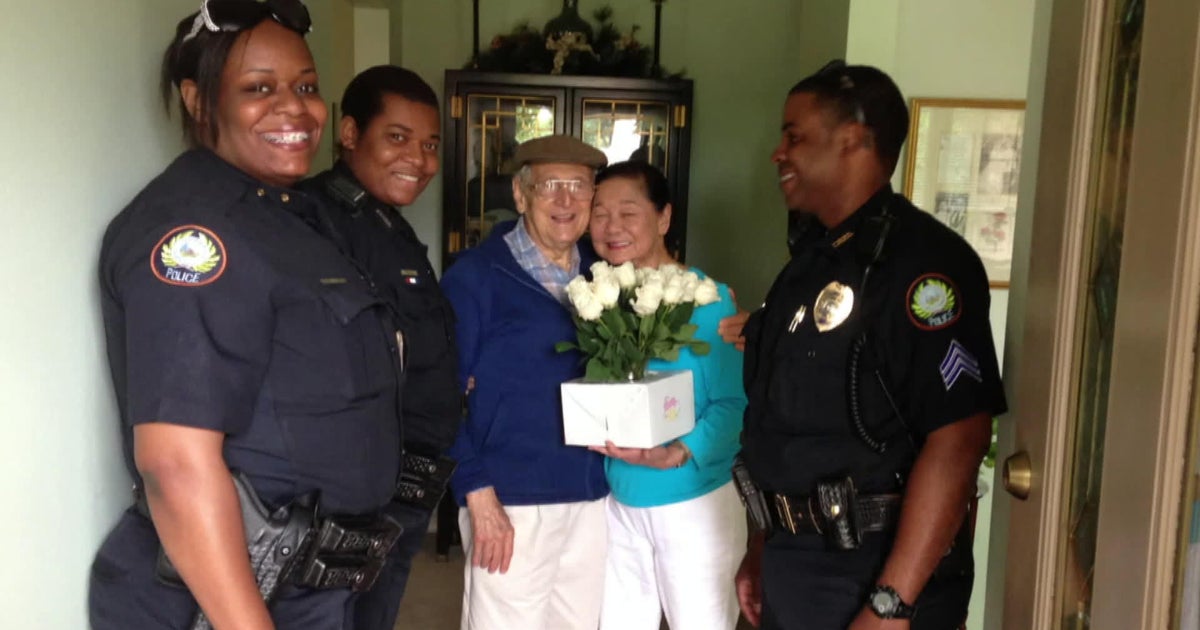 A cop's most disarming weapon: compassion - CBS News