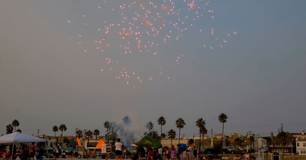 Los Angeles Launches Fireworks Buyback Program - CBS Los Angeles