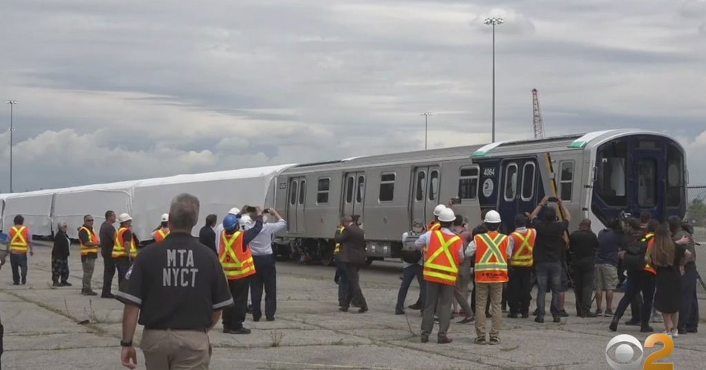 MTA Offers First Look At New Subway Fleet - CBS New York