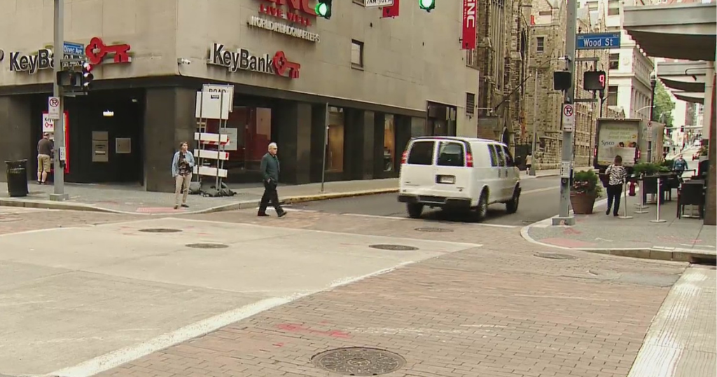 Downtown Pittsburgh Intersection Closing For Crosswalk Repair - CBS ...