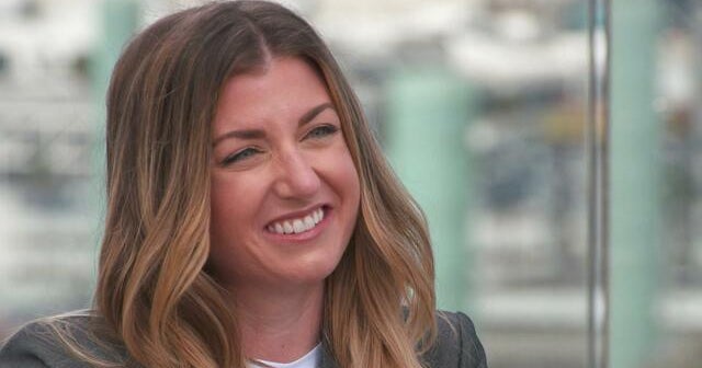 Author T.J. Newman on "Falling," career and future - CBS News