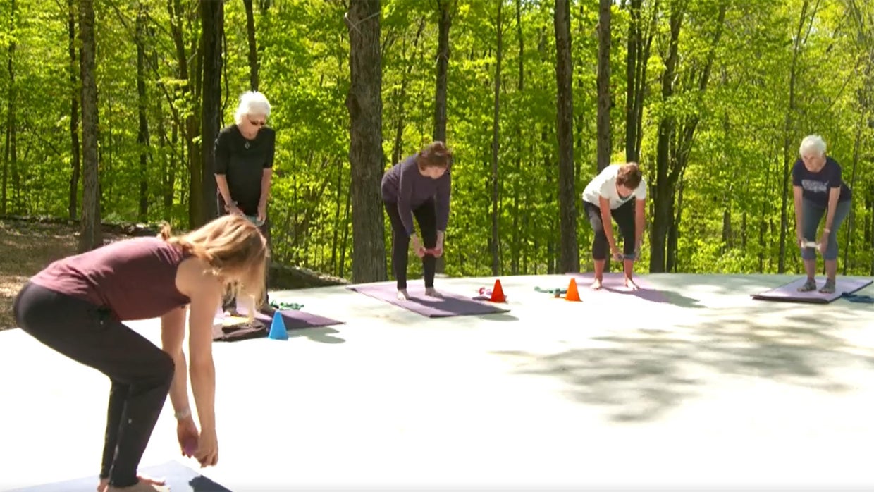 Modern dance troupe Pilobolus pivots to helping seniors stay on their ...