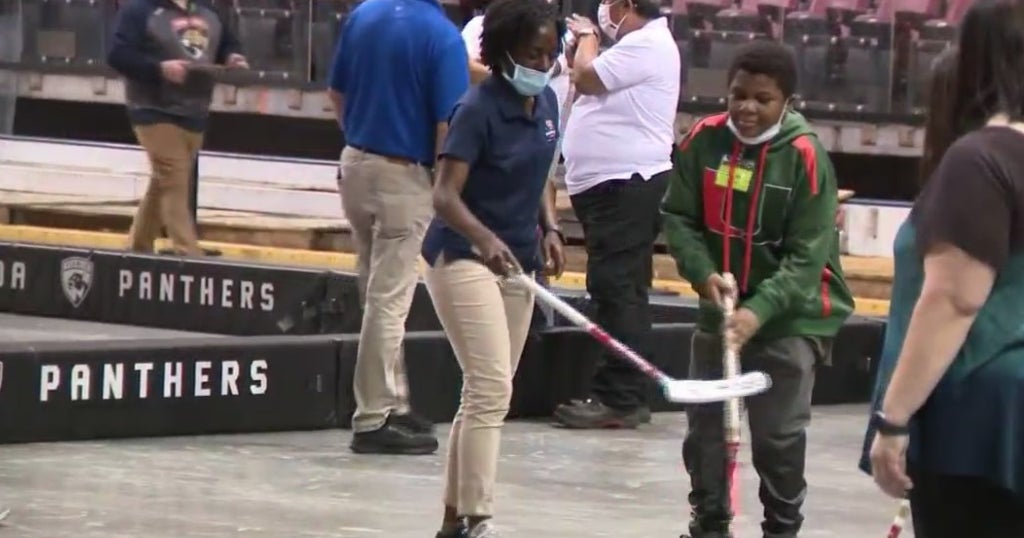 Visually Impaired Students Get Lessons In Life & Hockey Courtesy The ...