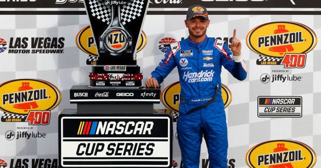 Kyle Larson Lands Full Sponsorship & Extension Through 2023 - CBS Detroit