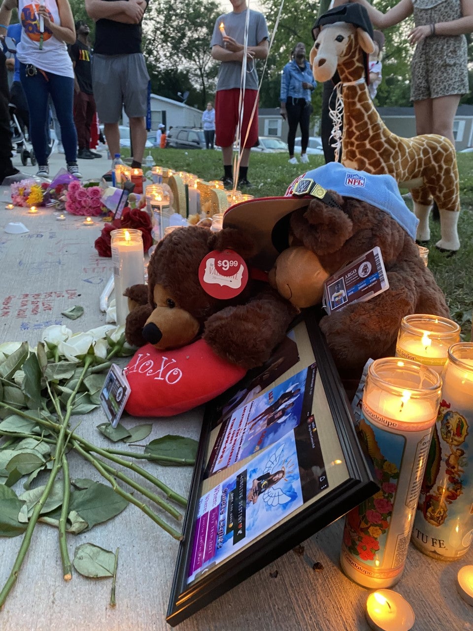 Devastated Families Remember 4 Young People Killed In Hickory Hills ...