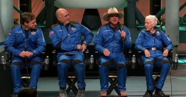 "How it felt? Oh my God!": Jeff Bezos and Blue Origin crew speak after ...