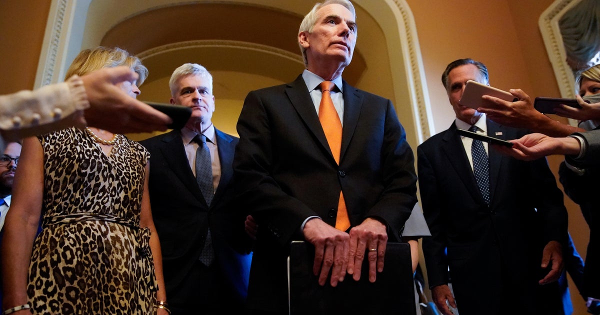 Senate votes to move forward with bipartisan infrastructure bill - CBS News