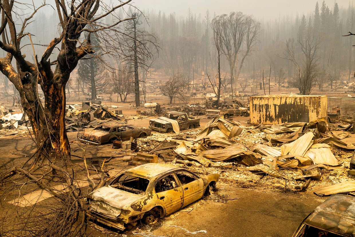 Dixie Fire incinerates historic town of Greenville, California - CBS News