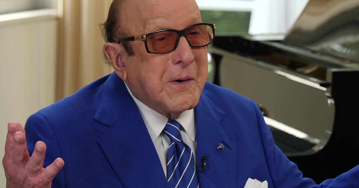 Clive Davis and the NYC "Homecoming Concert" - CBS News