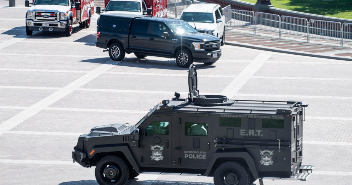 Ray Roseberry, man claiming to have explosives near Capitol, surrenders to police - CBS News