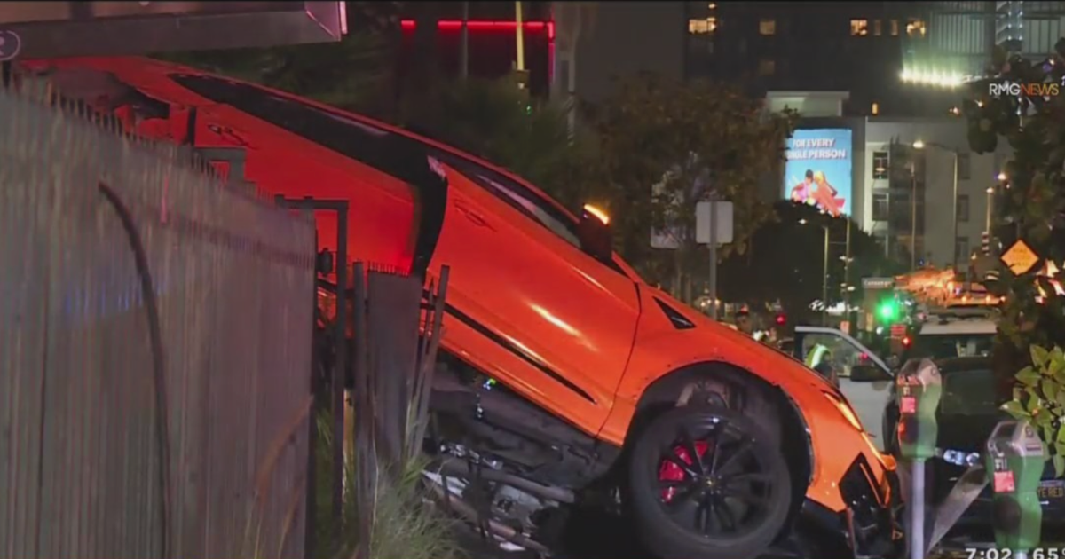 Lamborghini Crash In Hollywood Injures 3, With Driver Arrested On ...