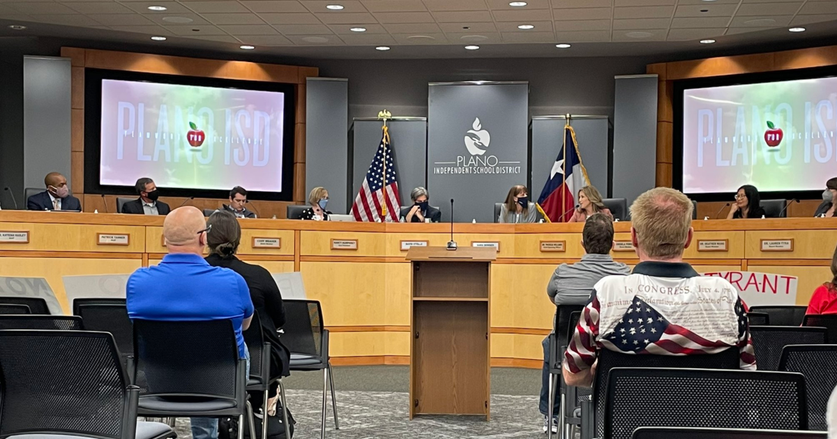 Plano ISD Approves Temporary Mask Mandate In Schools - CBS Texas