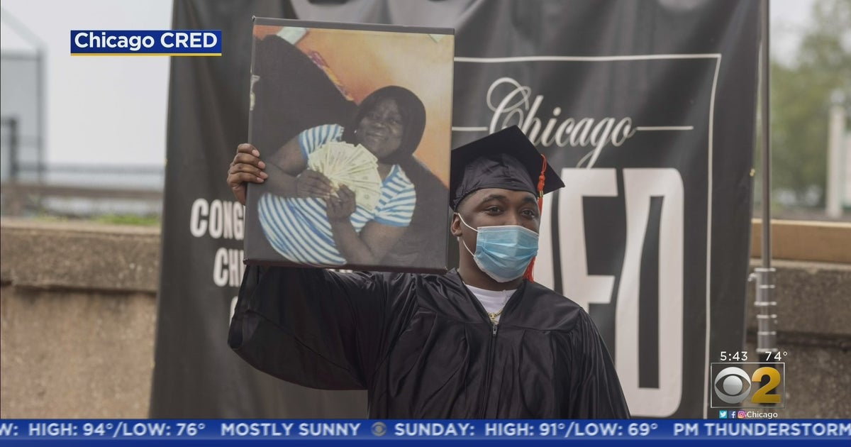 Chicago CRED Works To Create Change By Pulling Young People Out Of ...
