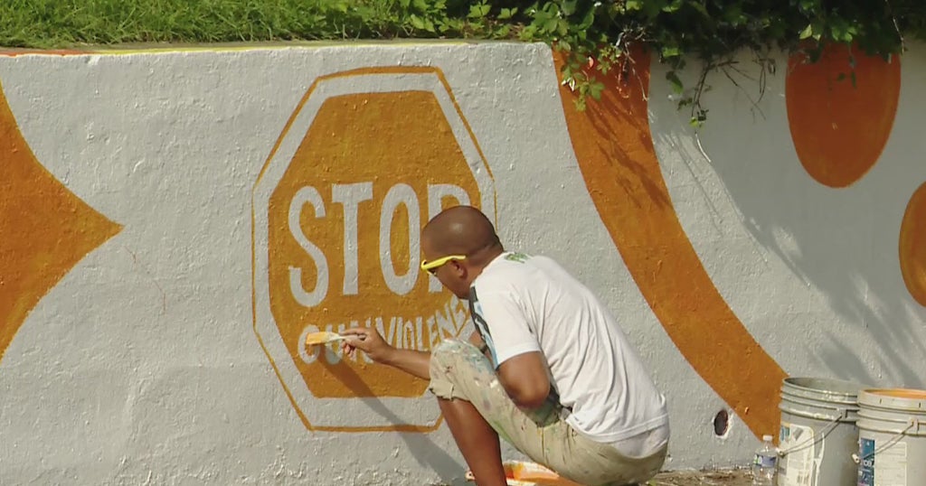 'Peace Pittsburgh' Mural In Oakland Promotes Ending Gun Violence - CBS ...