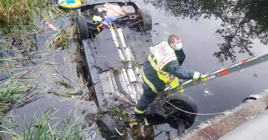 Family, Including Infant, Rescued After Car Plunges Into Water Along I-495 In Littleton - CBS Boston