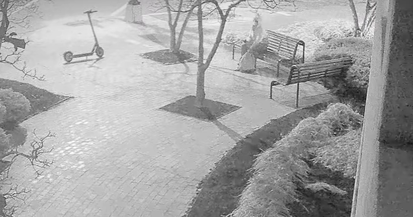 Suspected D.C. pipe bomber seen in newly released FBI video from ...