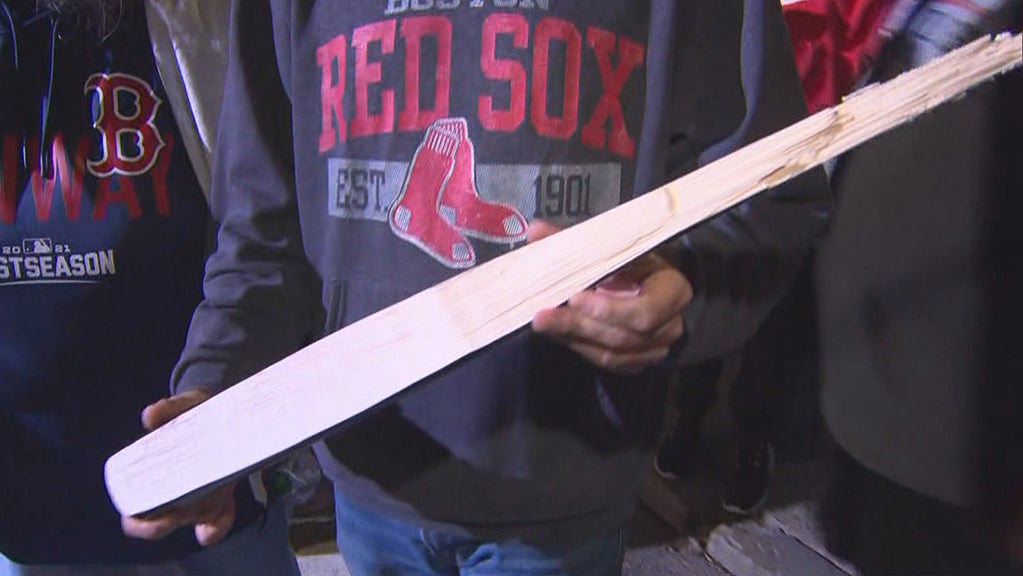 'It Was Flying At Everybody': Red Sox Fan Makes Incredible Catch After ...