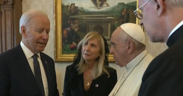 Biden holds historic meeting with Pope Francis - CBS News