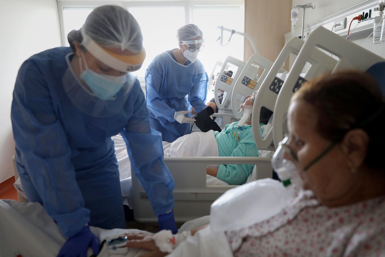 "Don't wait": WHO urges U.S. to pay attention as surging COVID cases ...