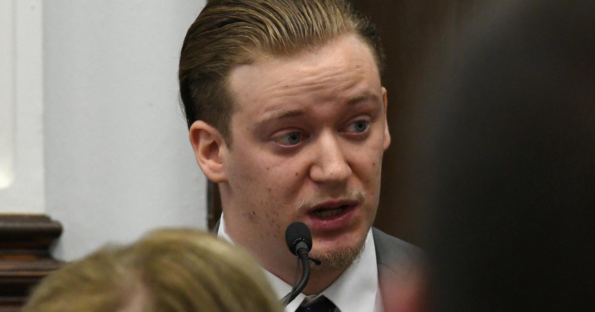 Kyle Rittenhouse was severely distraught after shootings, defense ...