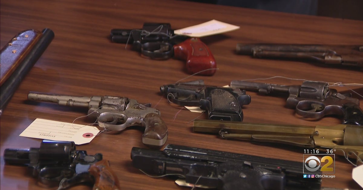 Chicago Police Hosting 'Gun Turn In' Event In Effort To Make ...