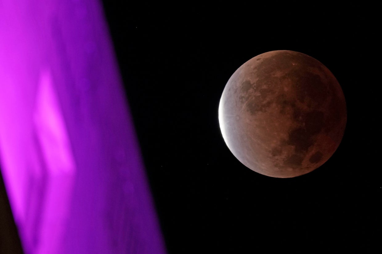 Stunning images of longest partial lunar eclipse since 1440