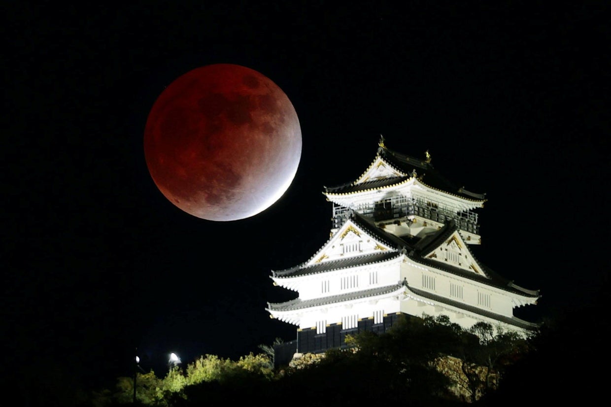 Stunning images of longest partial lunar eclipse since 1440