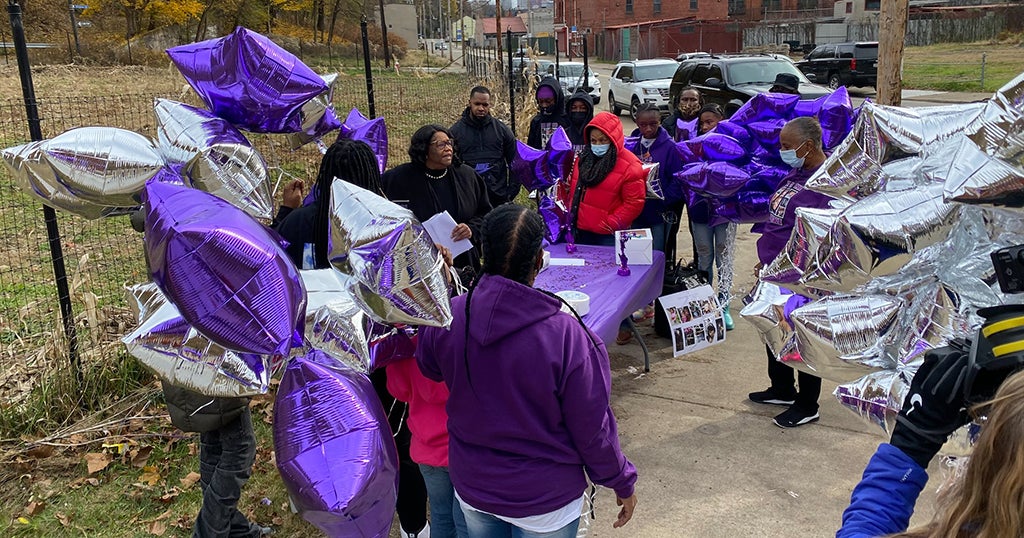 Friends, Family Hold Balloon Release To Remember Nicole Dailey - CBS ...